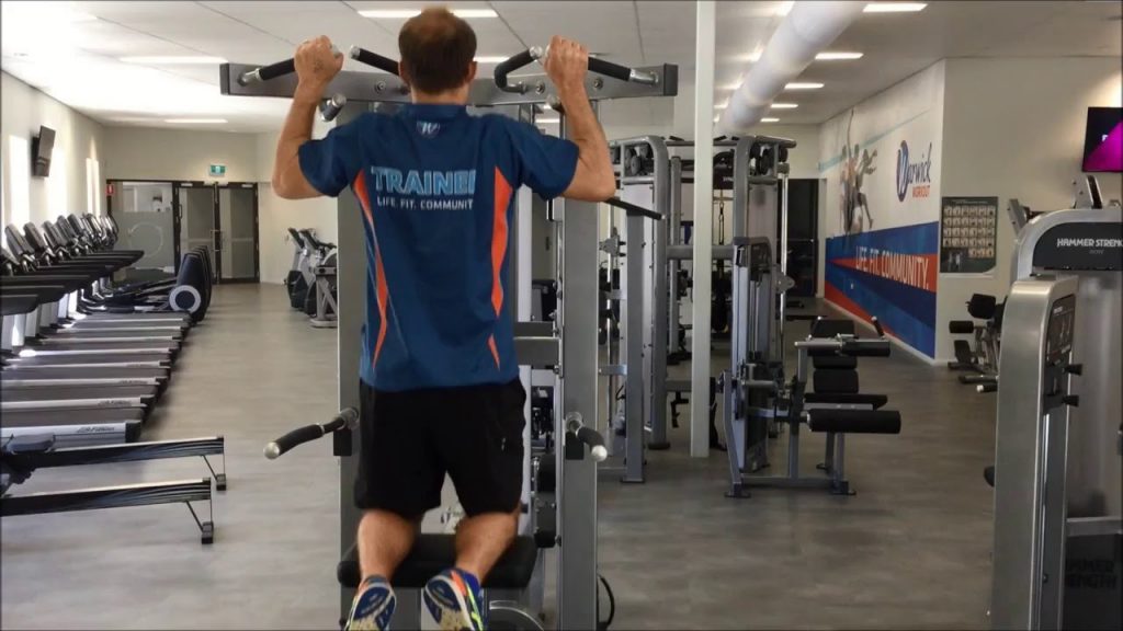 10 Best Chin Up Alternatives (For A Powerful Upper Body)