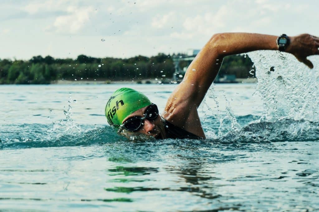How To Get A Swimmer's Body (Follow These 7 Steps)