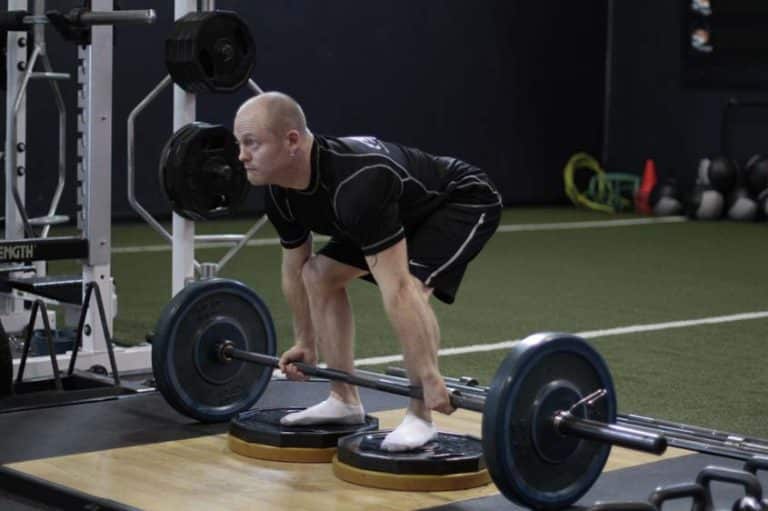 10 Best Deadlift Alternatives (Effective Substitutes)