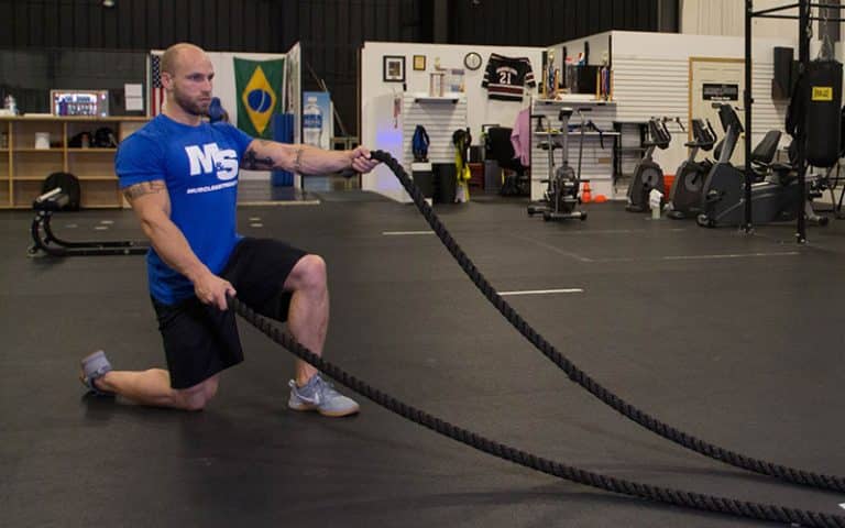 20 HIIT Battle Rope Workouts (And How To Do Them Properly)