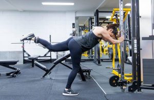 12 Best Cable Glute Exercises (For A Dream Booty)