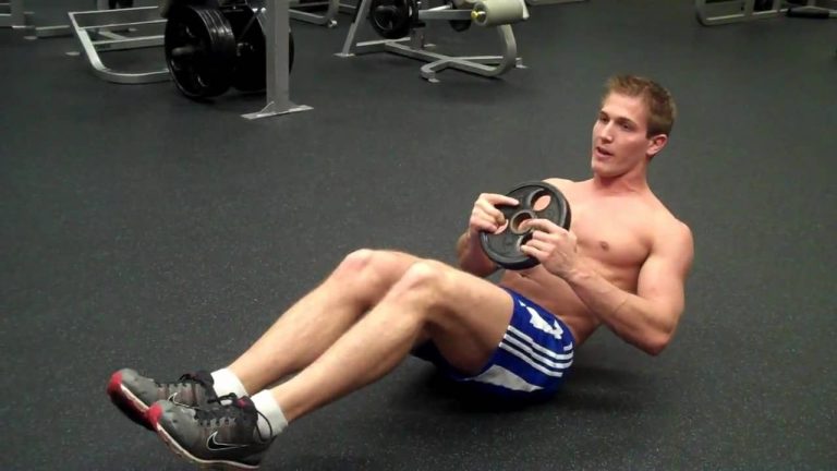 21 Best Weighted Ab Exercises (For A Rock-Solid Core)