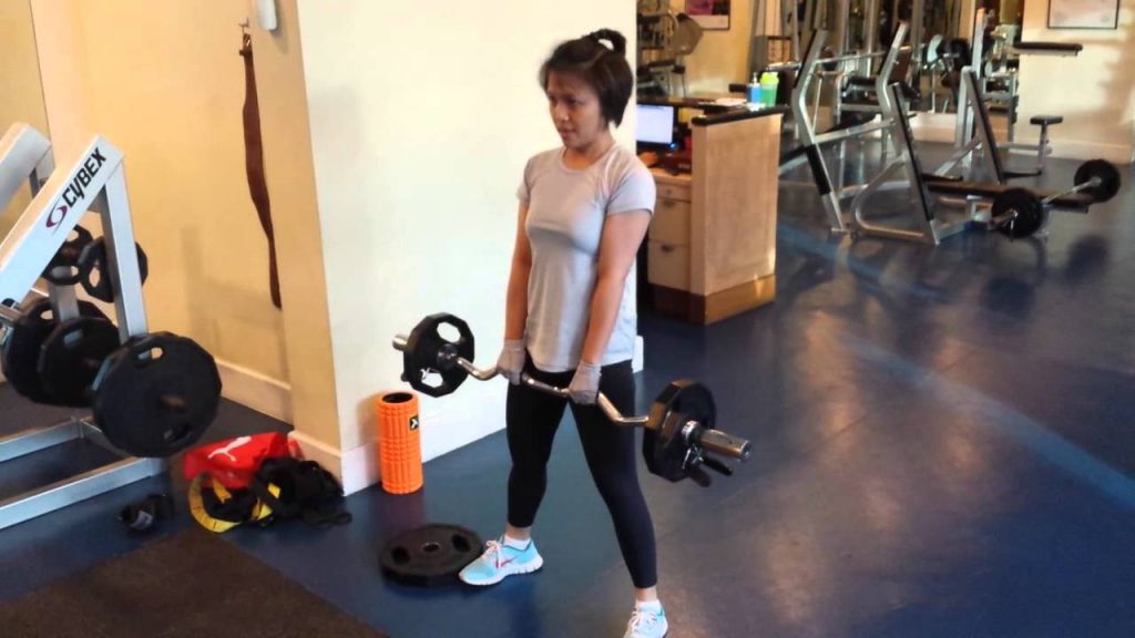 15 Best EZ Curl Bar Exercises (Must-Try Routines)